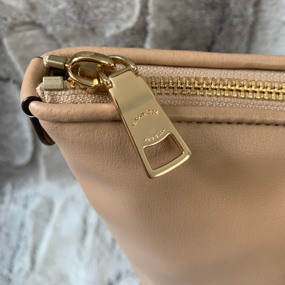 Coach | Bags | Coach Milk And Beachwood Tote | Poshmark